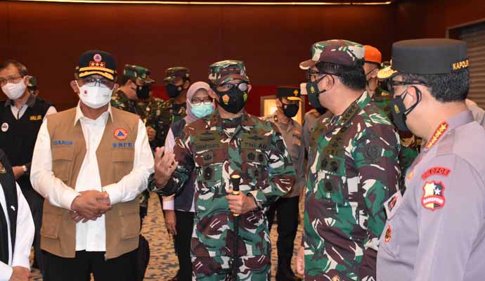 2.014 Pasukan 3 Matra TNI Dikerahkan Kawal PPKM Darurat - Inilah Online